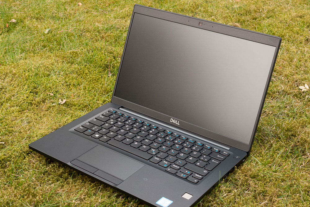 Dell Latitude E7390 i5-8350 like new