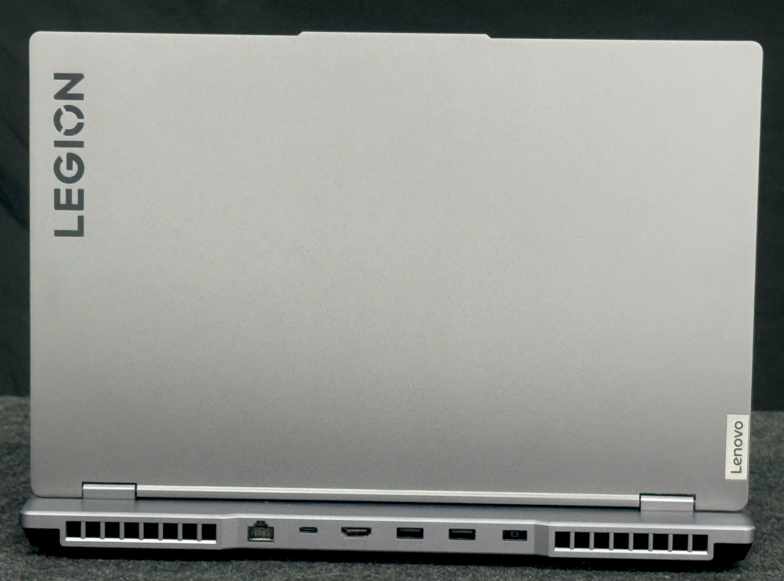 Lenovo Legion Y7000P IRX9 i7-14650Hx/ RTX4060 8GB/ 16" 2.5K 165Hz